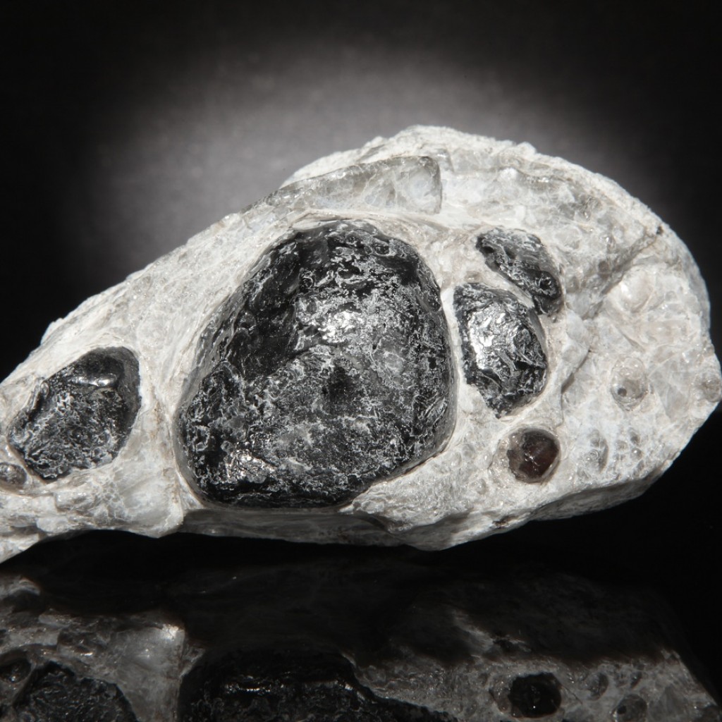 Apache Tears Minerals | Celestial Earth Minerals