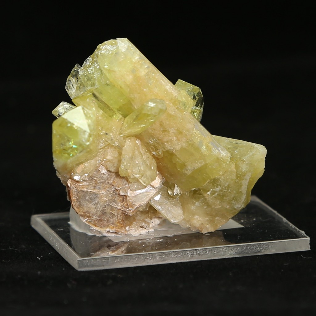 Brazilianite 4 x 3 x 3 1/2 cm - Celestial Earth Minerals