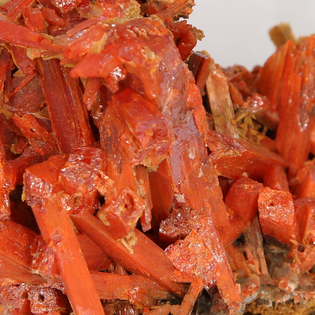CROCOITE 26 mm X 101.50 mm X 52 mm - Celestial Earth Minerals